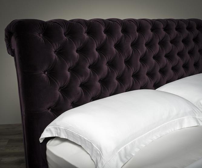 Cardinal Chesterfield Plush Velvet Bed