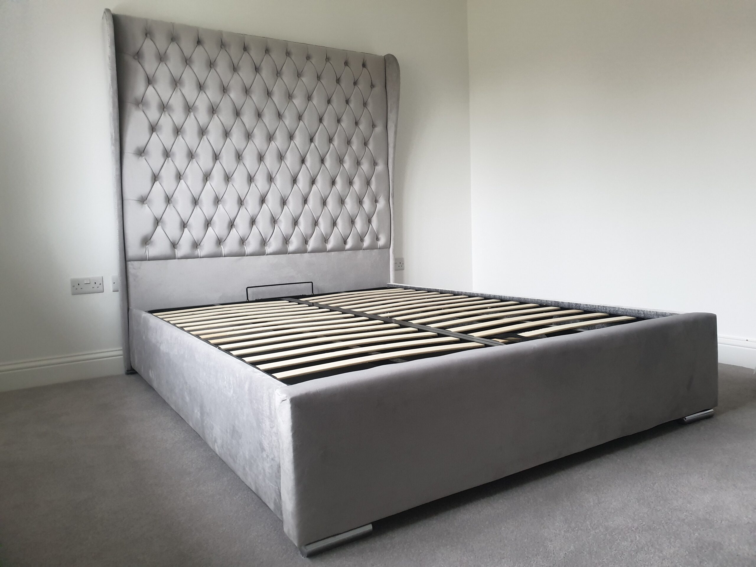 Wing back Bed | Princess Wing Bed Frame in Pink Plush Velvet