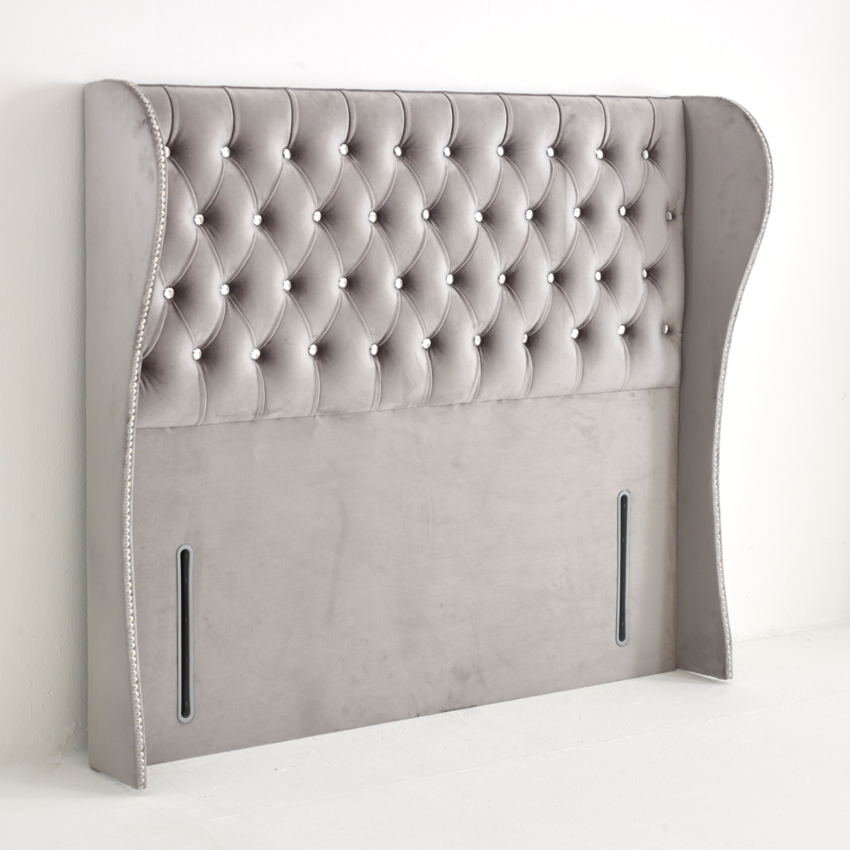 Chesterfield headboard store